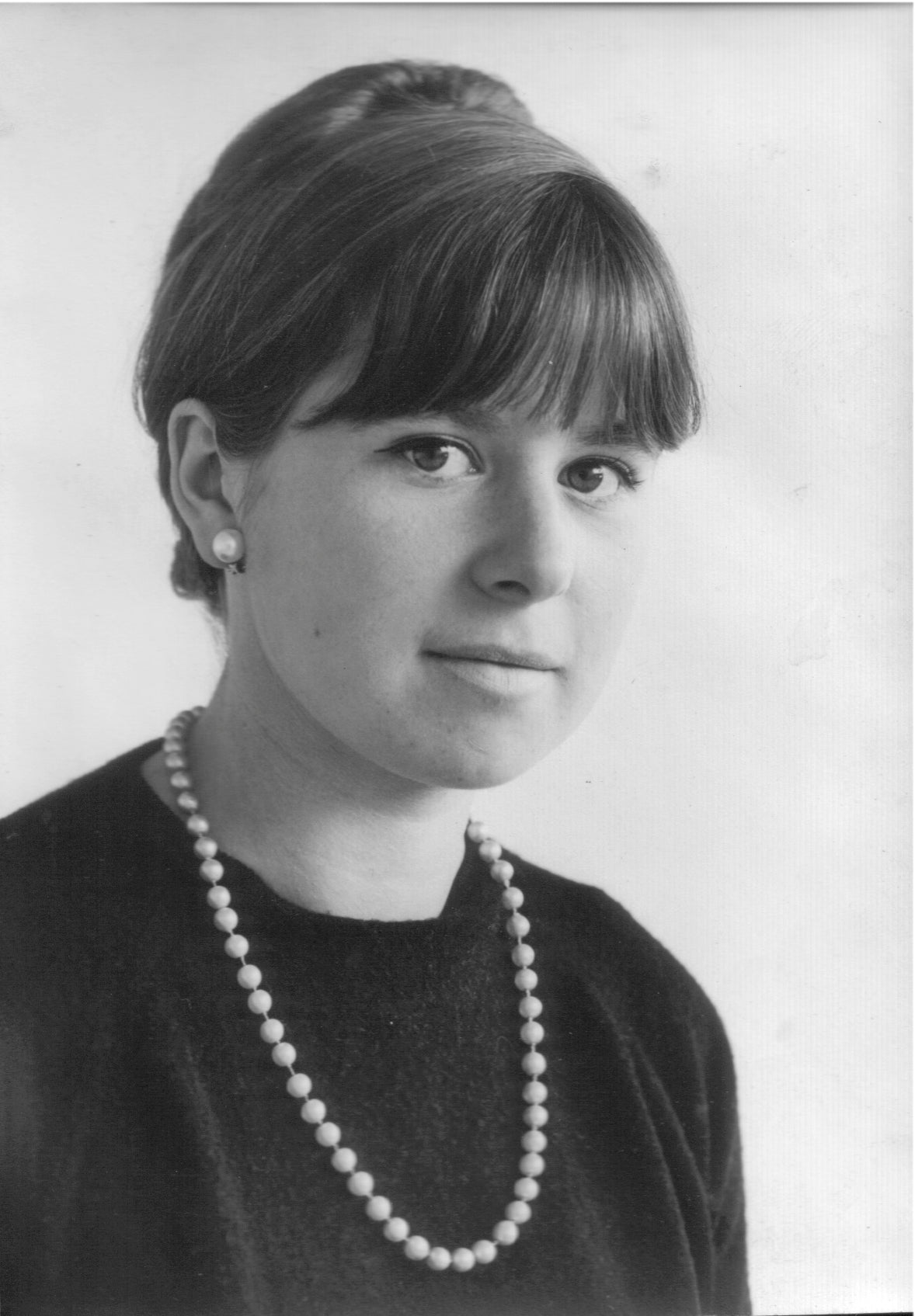 A rare picture of Ines herself – Ines Gloves