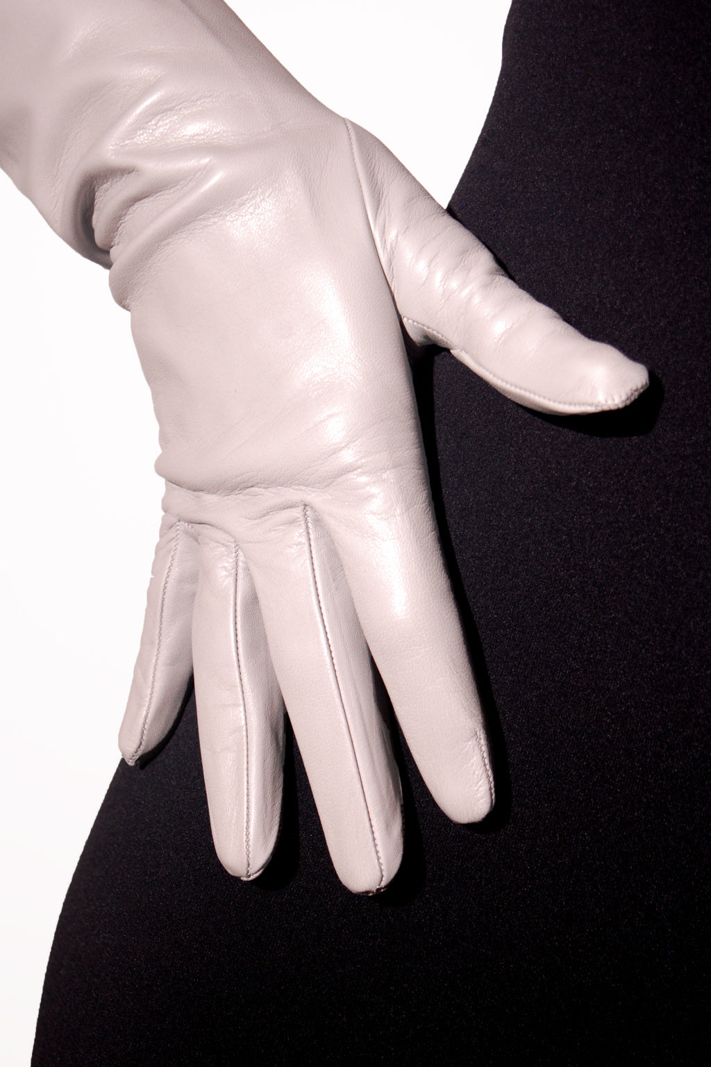 Classic Leather Gloves, redefined by Ines – Ines Gloves