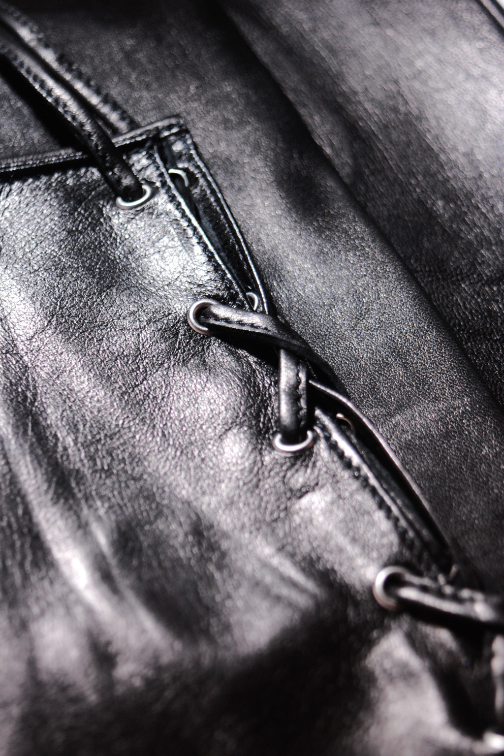 LONG LEATHER GLOVES WITH CORSET CLOSING by INES – Ines Gloves